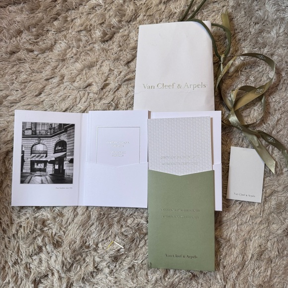 Van Cleef & Arpels | Other | Van Cleef Arpels Packaging And Certificate ...